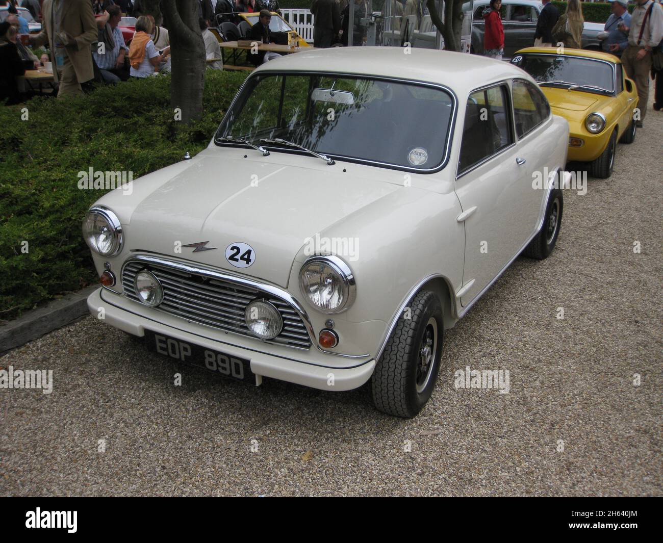 Broadspeed GT at the Goodwood Revival, celebrating MIni's 50th ...