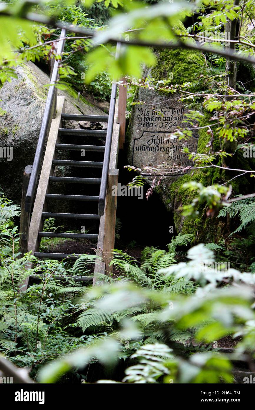 germany,bavaria,fichtelgebirge,wunsiedel,luisenburg rock labyrinth ...