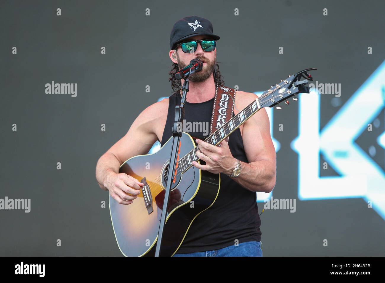 Riley green concert 2021 hi-res stock photography and images - Alamy