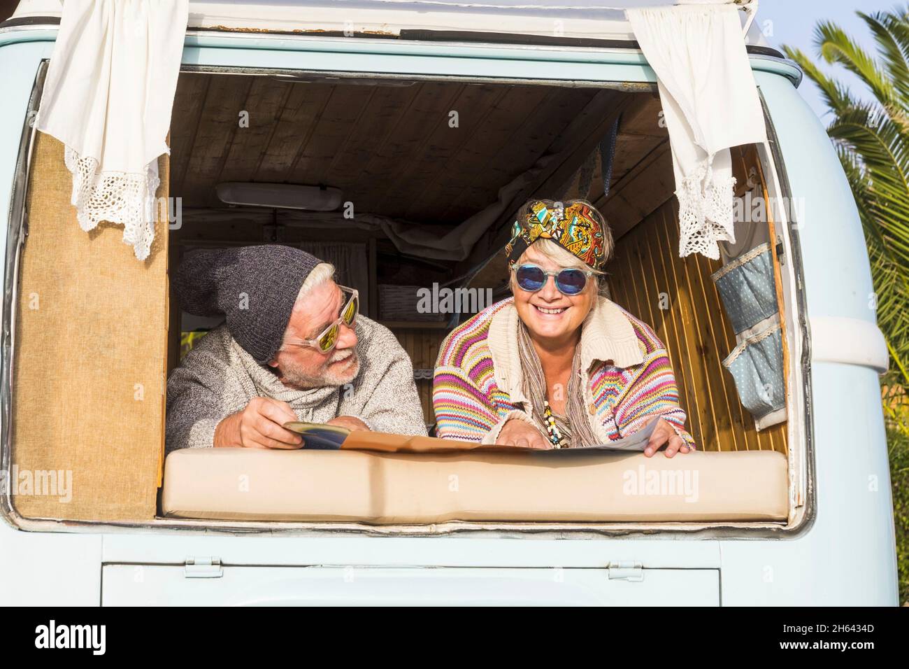 Map of camper hi-res stock photography and images - Alamy