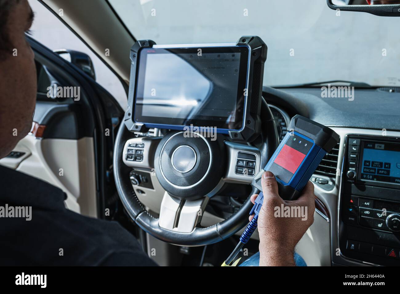 Electronics connector tool hi-res stock photography and images - Alamy