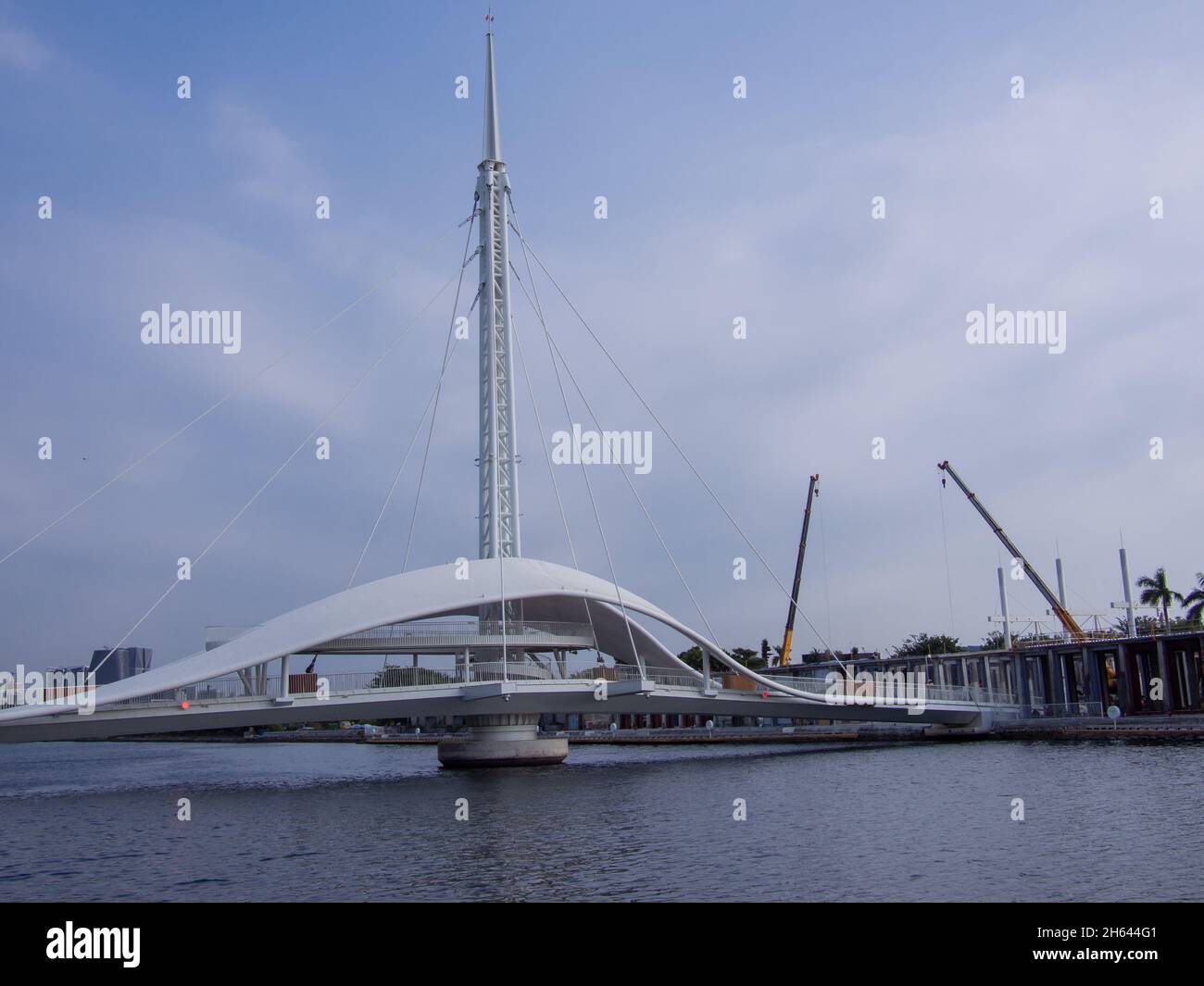 The Great Harbor Bridge located at Kaohsiung's Penglai Wharf. It is the ...