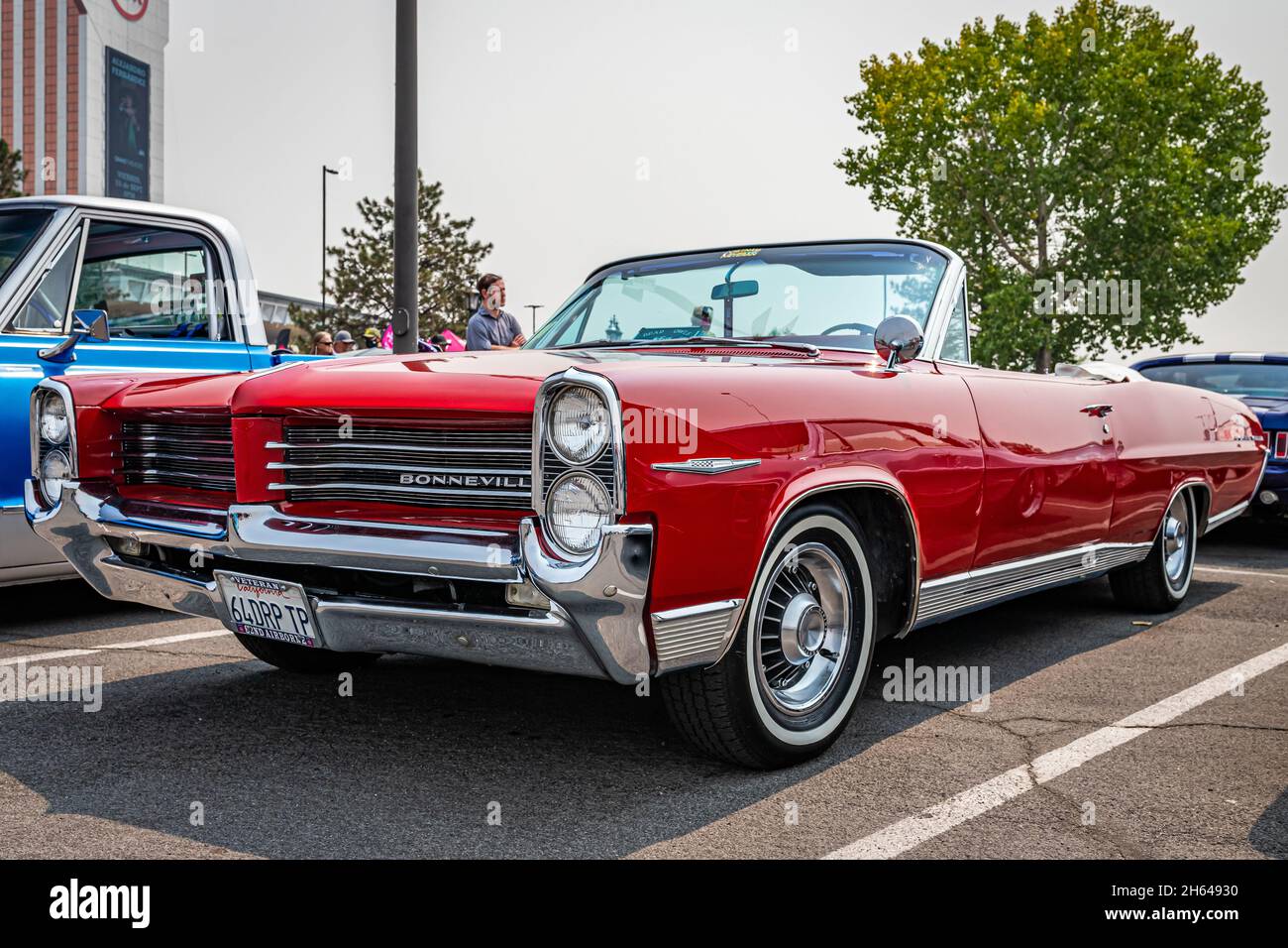 Reno, NV - August 6, 2021: 1964 Pontiac Bonneville Convertible at a ...