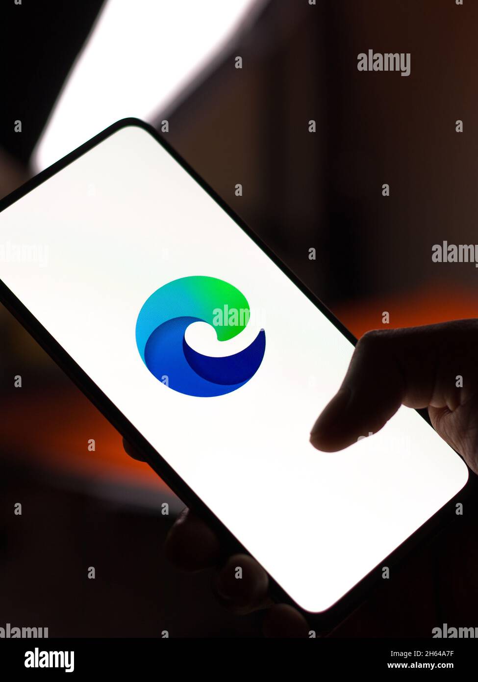 Microsoft edge symbol hi-res stock photography and images - Alamy