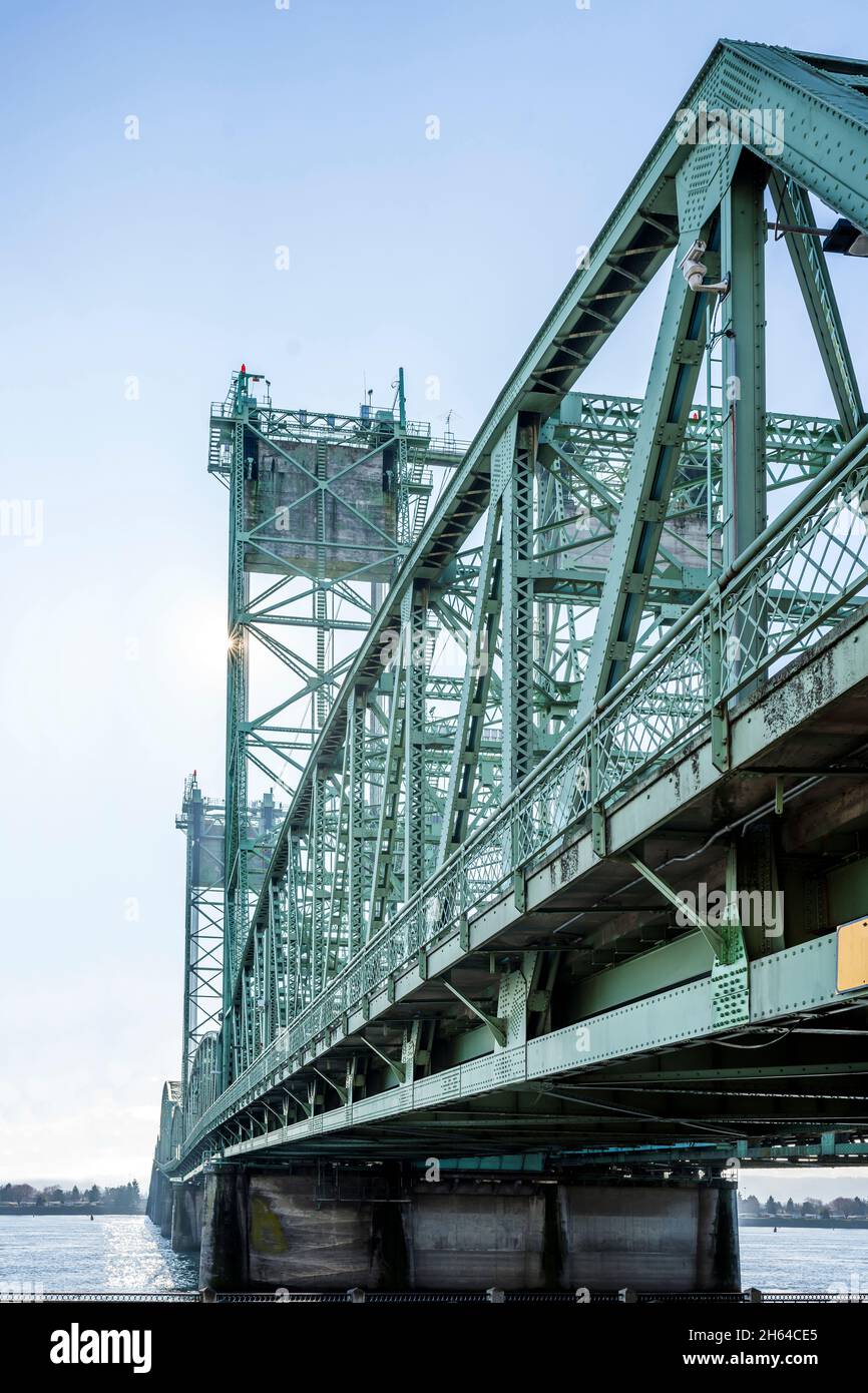 Portland road barrier hi-res stock photography and images - Alamy