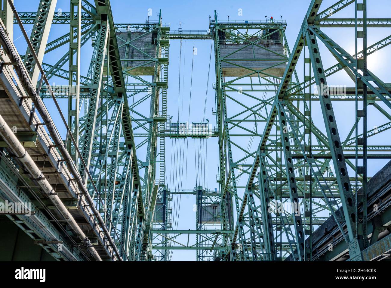 Arched sectional transportation truss Columbia River Interstate Lift ...