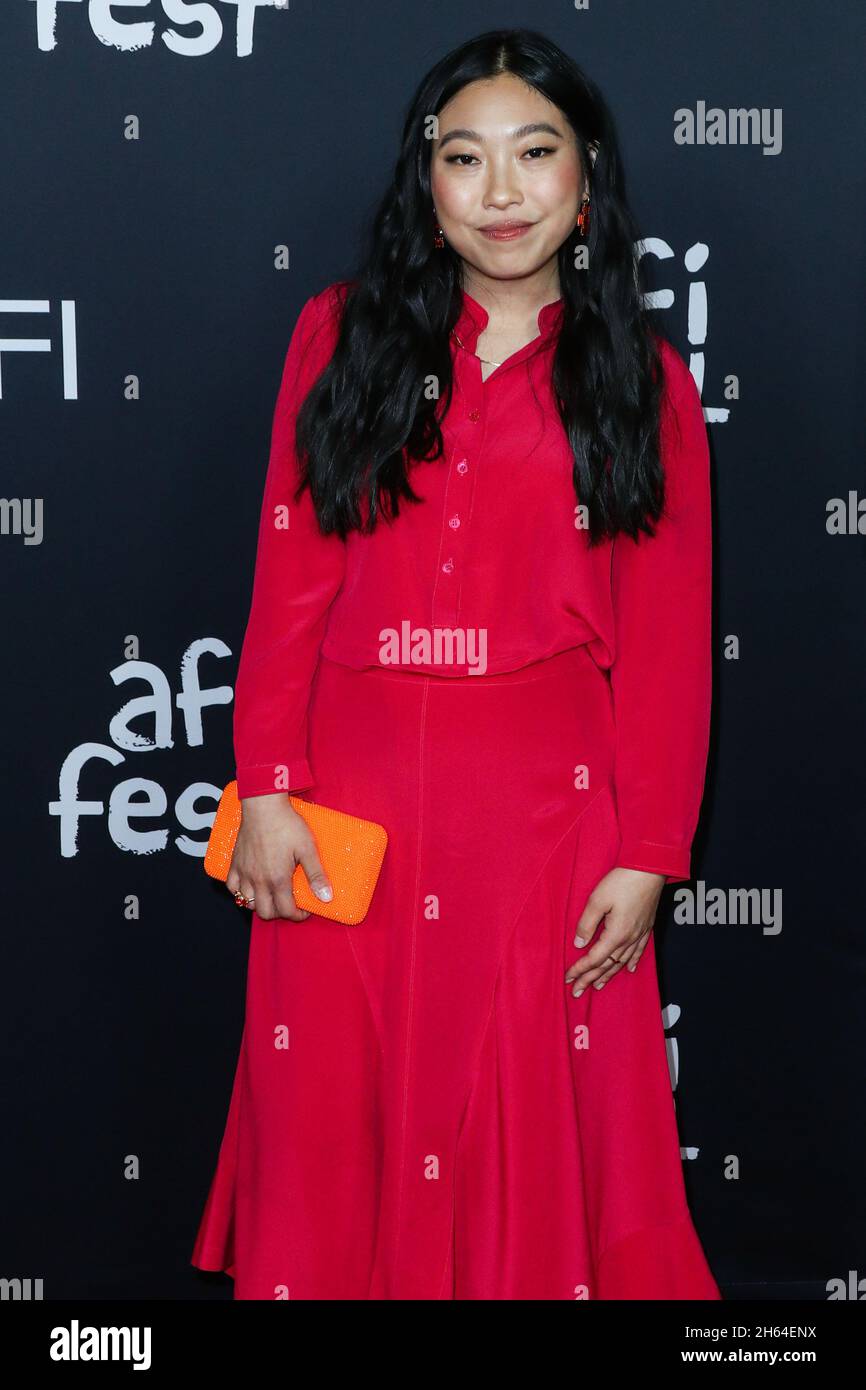 HOLLYWOOD, LOS ANGELES, CALIFORNIA, USA - NOVEMBER 12: Actress Awkwafina (Nora Lum) arrives at ...