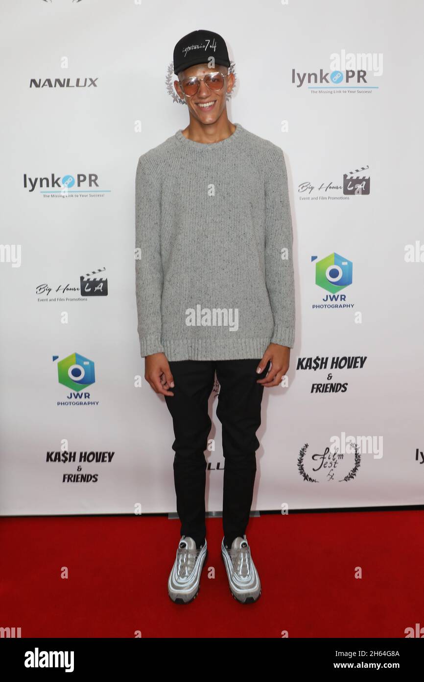 Kash hovey and friends hi-res stock photography and images - Alamy