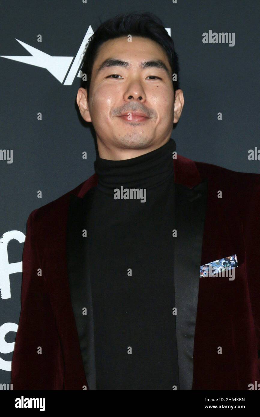 Los Angeles, USA. 12th Nov, 2021. Lee Shorten at arrivals for SWAN SONG ...