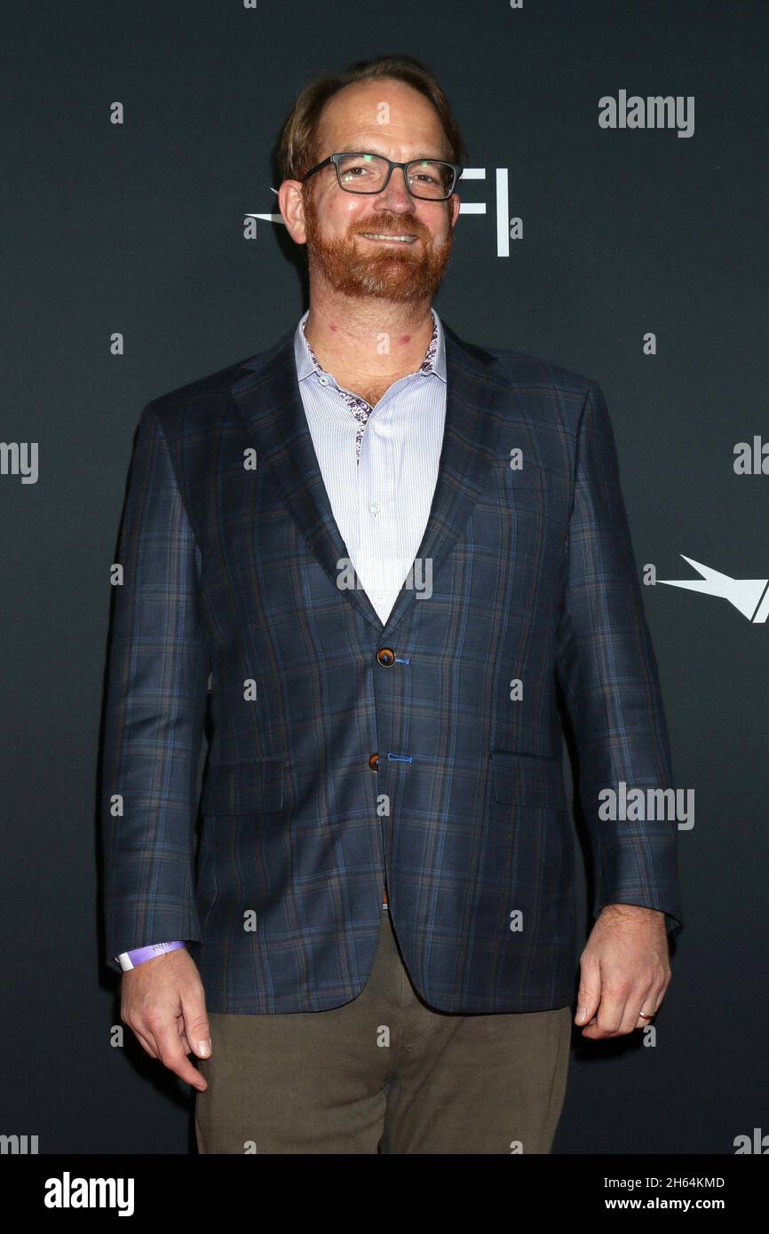 Los Angeles, USA. 12th Nov, 2021. Shea Kammer at arrivals for SWAN SONG ...