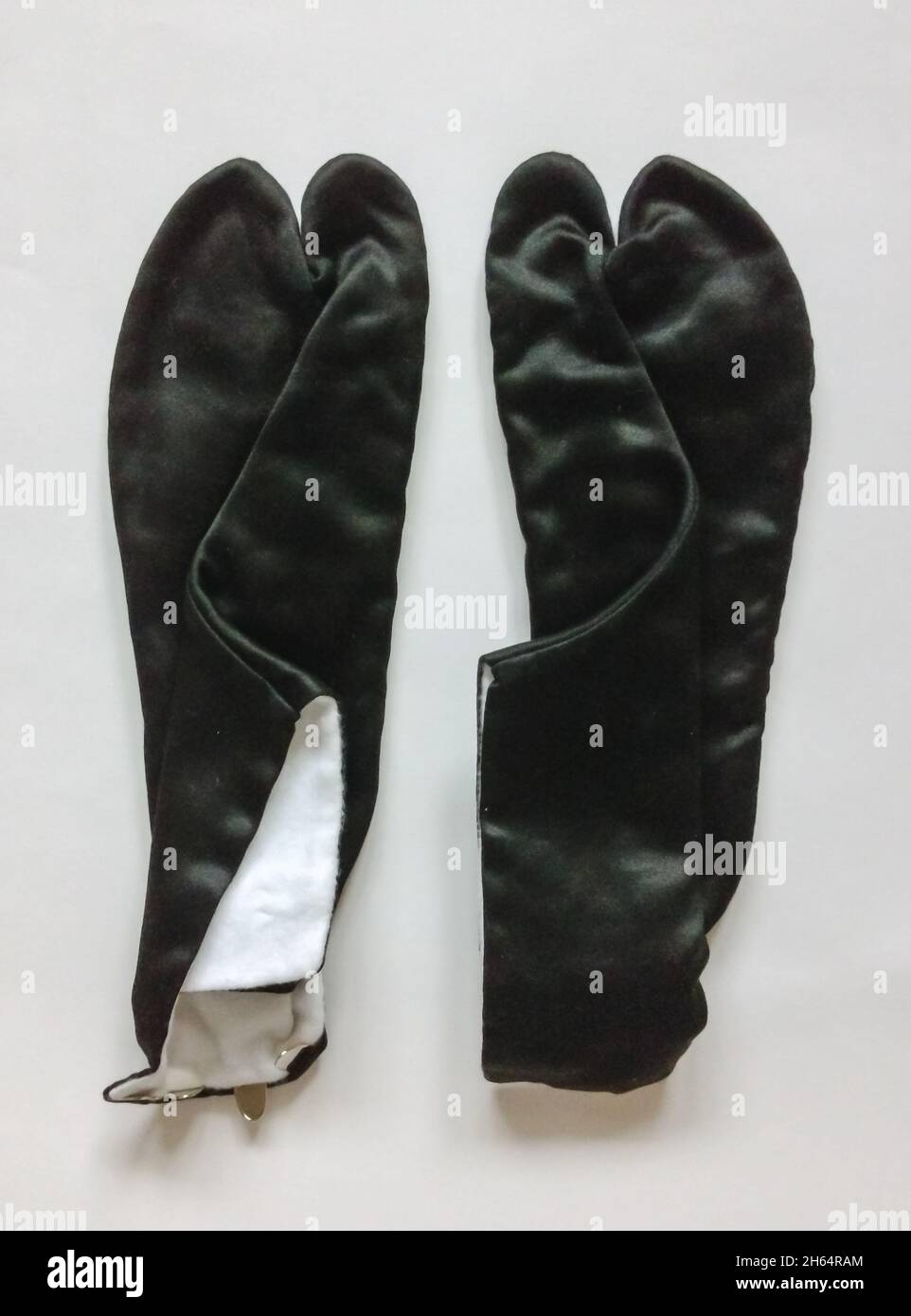 Tabi shoe hi-res stock photography and images - Alamy