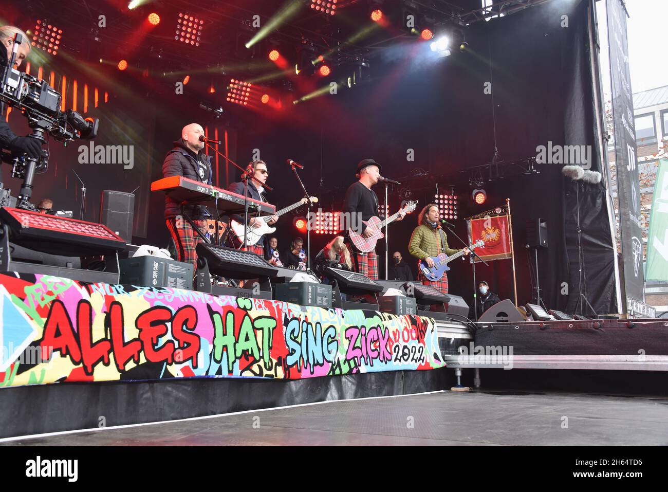 Cologne, Germany. 11th Nov, 2021. The band Brings on stage on 11.11. ...