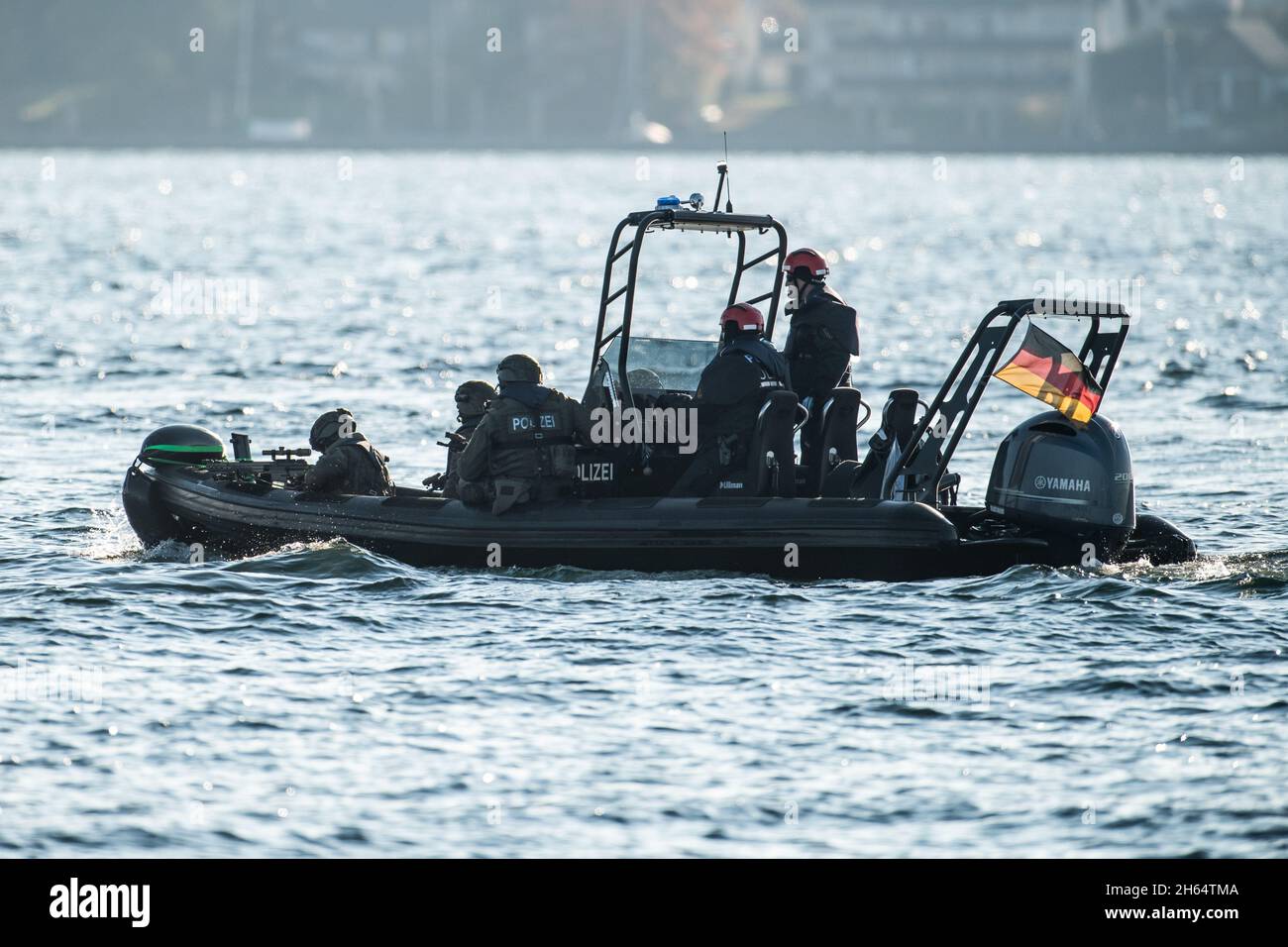 09 November 2021, Baden-Wuerttemberg, Überlingen: Special Operations ...