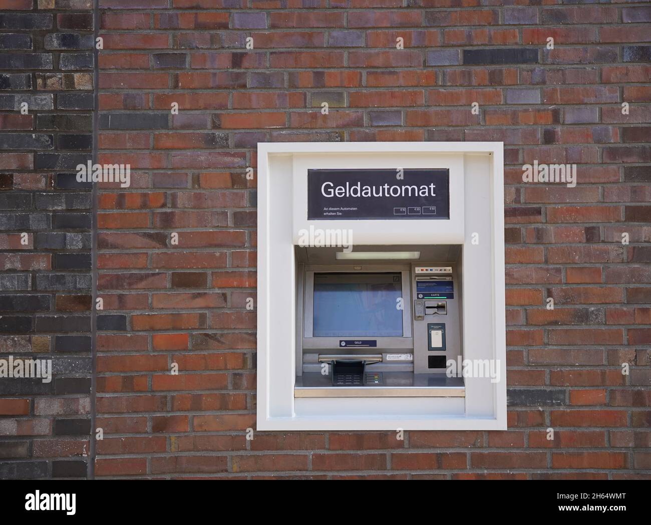 Hamburg, Germany. 09th Nov, 2021. An ATM can be seen at a bank n the ...