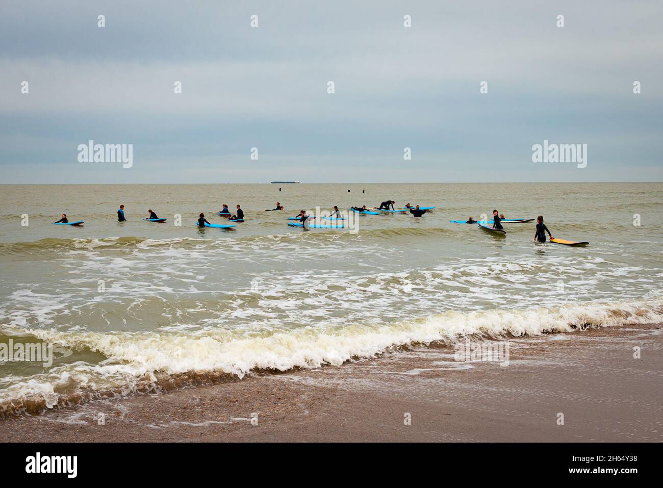 Group children outdoor learning hi-res stock photography and images - Alamy