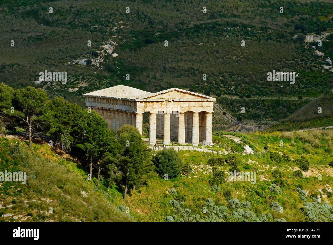 Italy, Italia, Sicily, Sicilia, Trapani district, Segesta, Greek temple ...