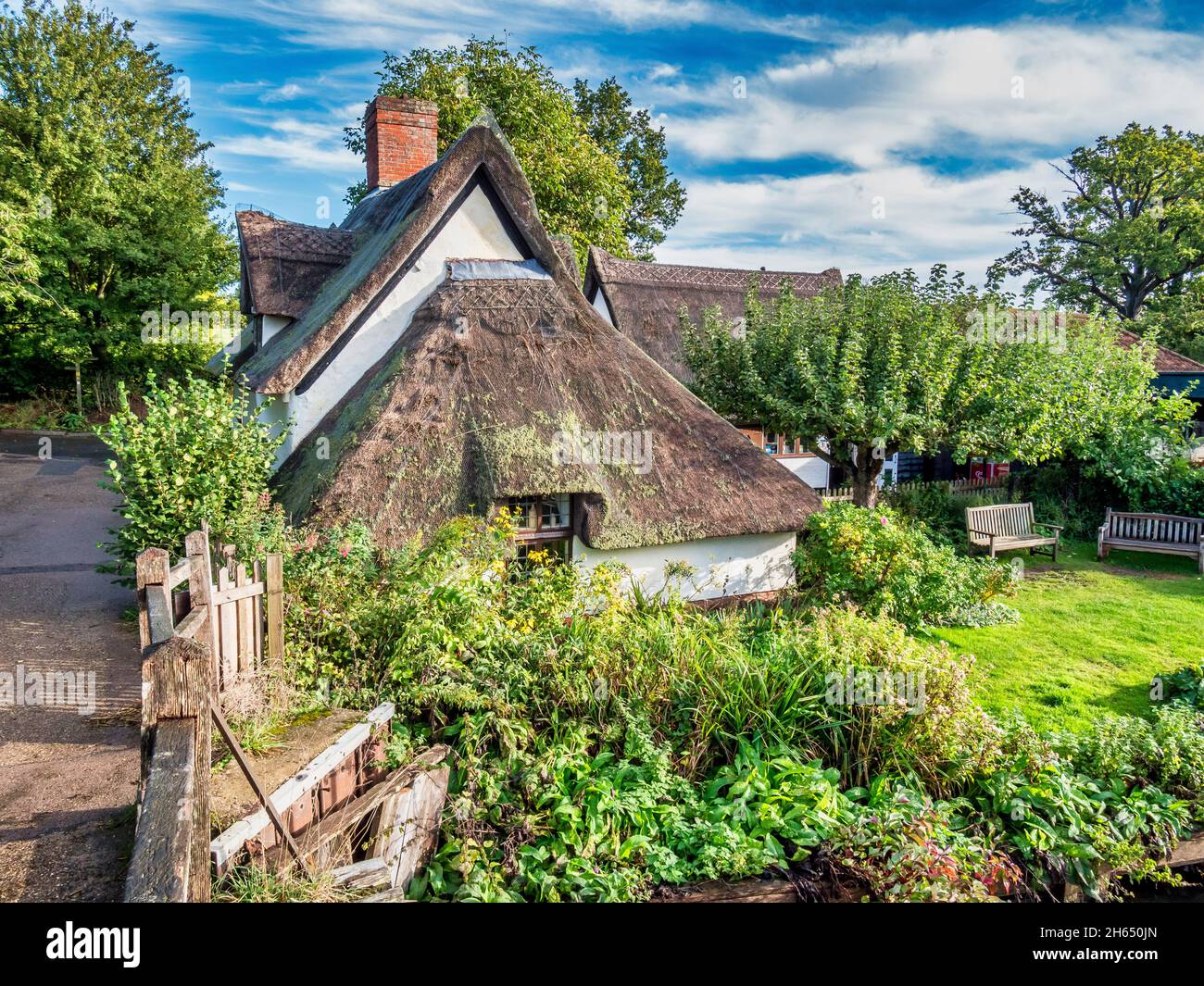 Pictorial image of rural life and thatched cottages near Flatford ...
