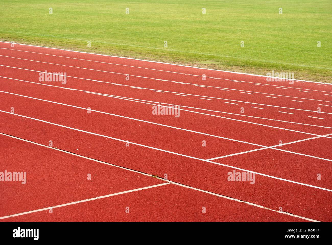 Red color texture athletics track hi-res stock photography and images ...