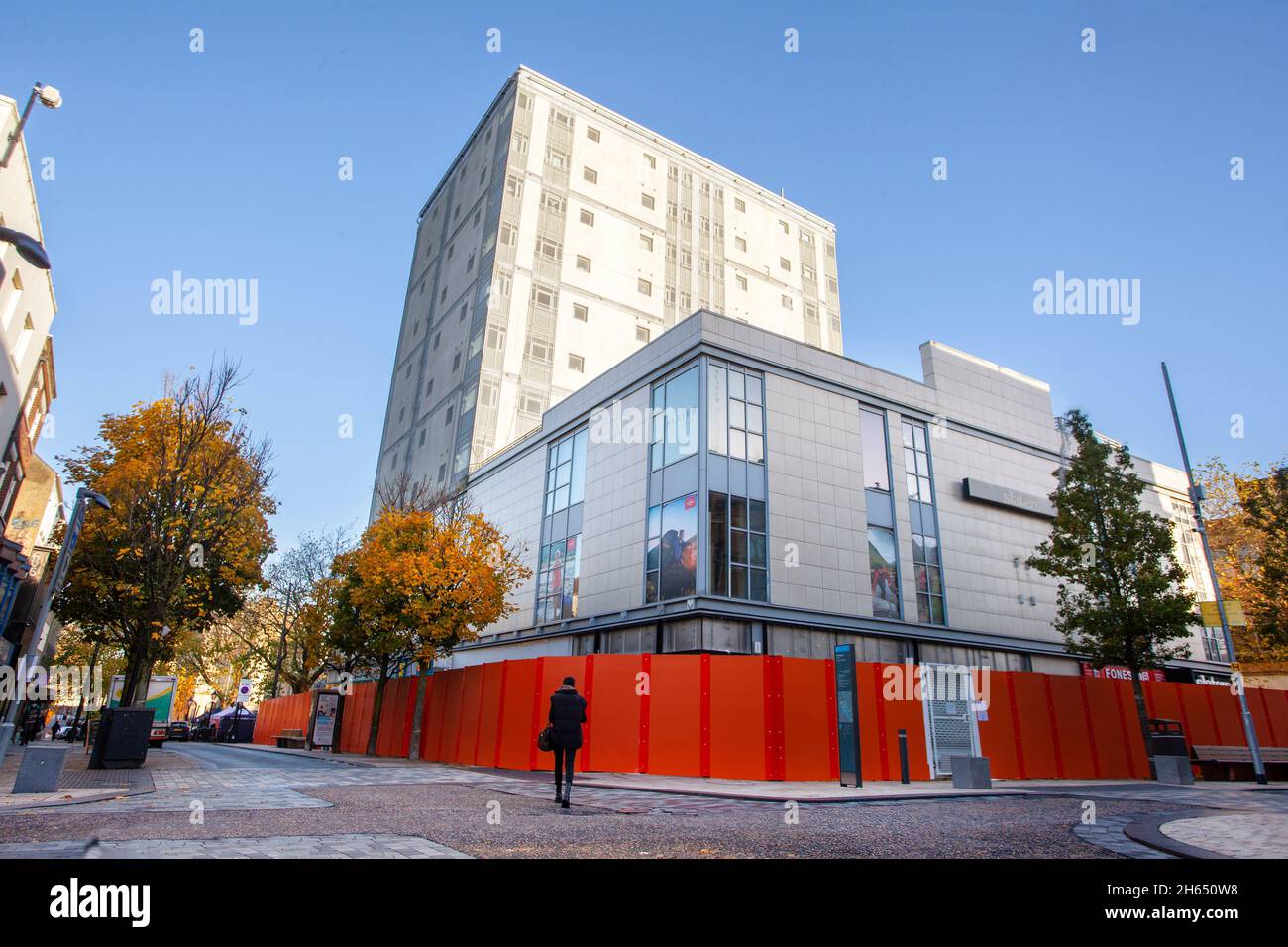 Construction cladding contractors Topek Limited. Preston's Crystal ...