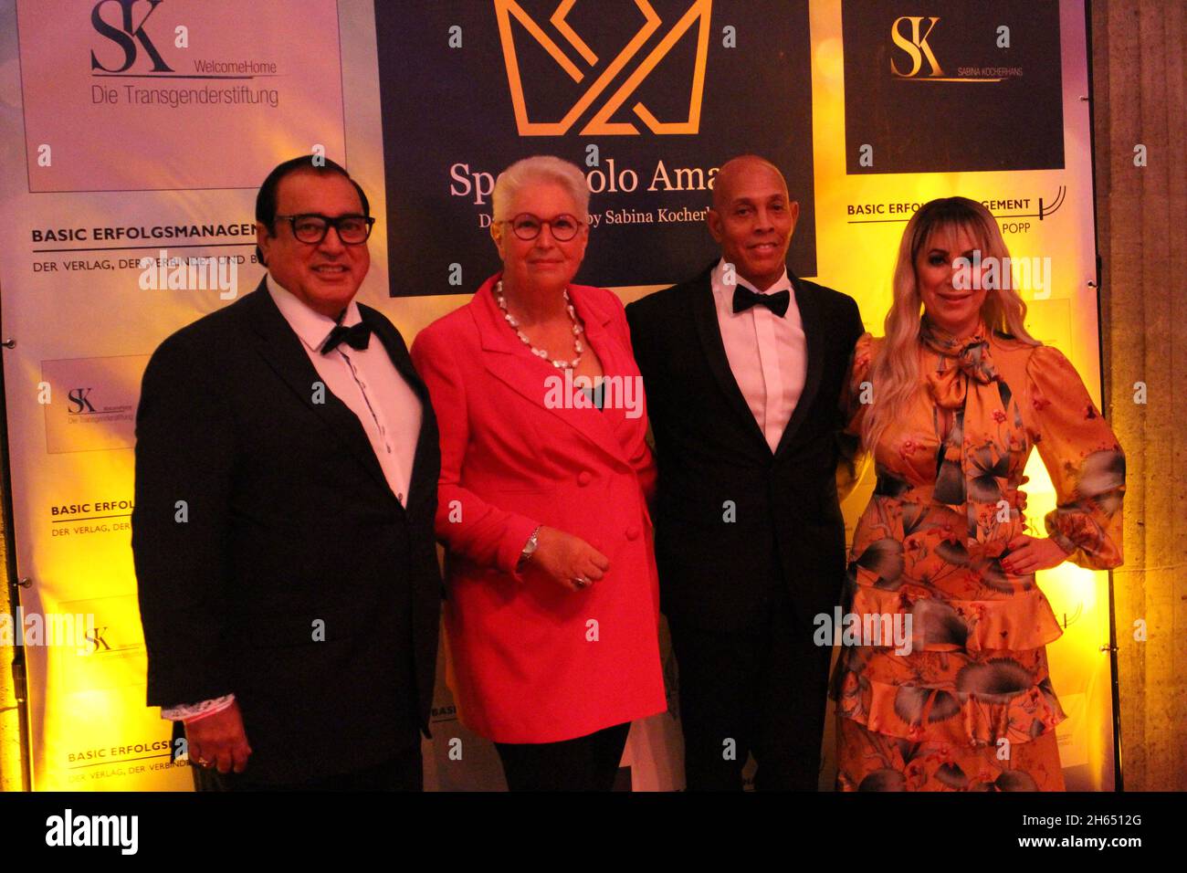 Rehan Syed,Eva-Maria Popp,Ray Charles Jr. und Ayfer Arslan bei der ...