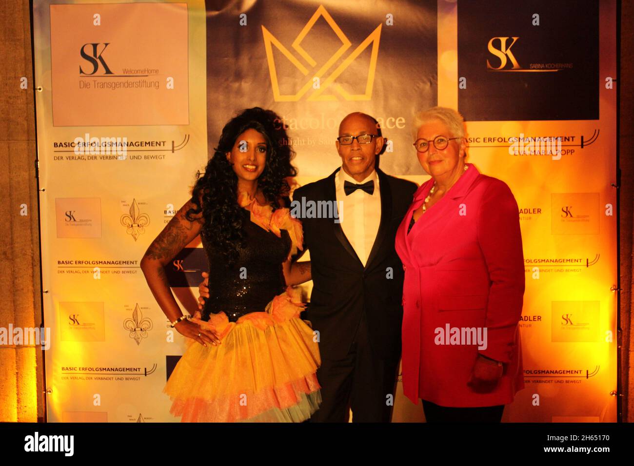 Sabina Kocherhans , Ray Charles Jr. und Eva-Maria Popp bei der Charity ...