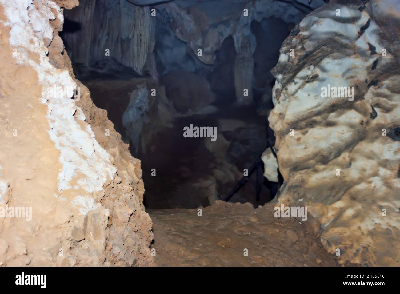 Shakehole shake hole erosion hi-res stock photography and images - Alamy