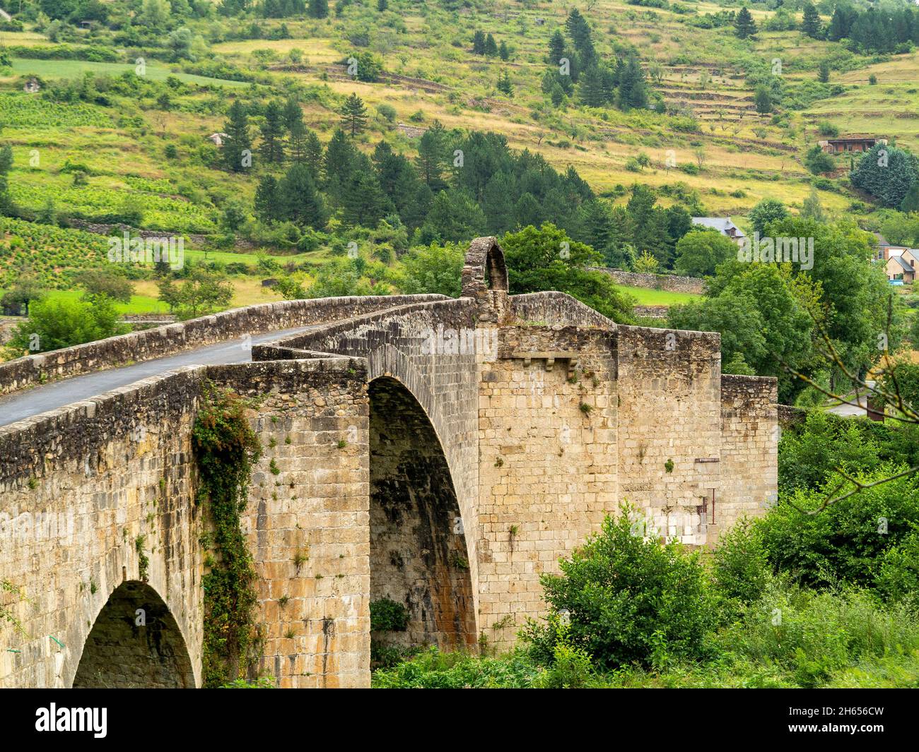 Quezac bridge hi-res stock photography and images - Alamy