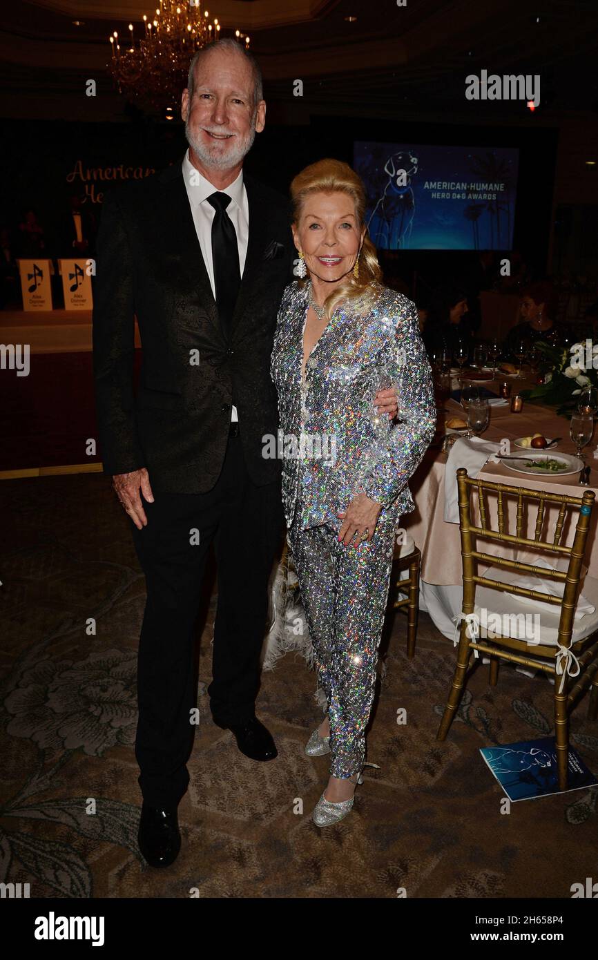 Palm Beach, FL, USA. 12th Nov, 2021. Lois Pope and Bill Porter attend ...