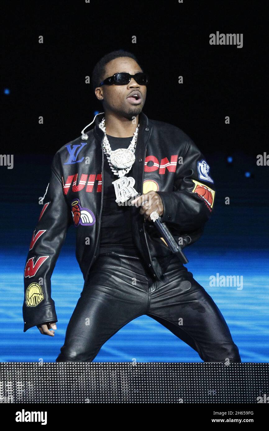 Las Vegas, USA. 13th Nov, 2021. Compton rapper Roddy Ricch performs on ...