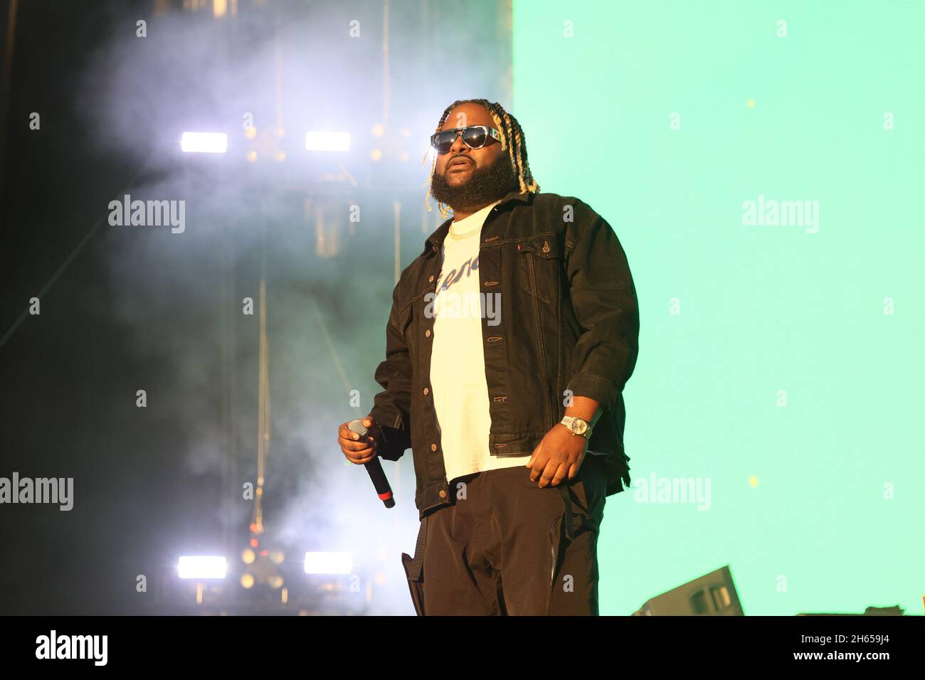 Bas vegas hi-res stock photography and images - Alamy