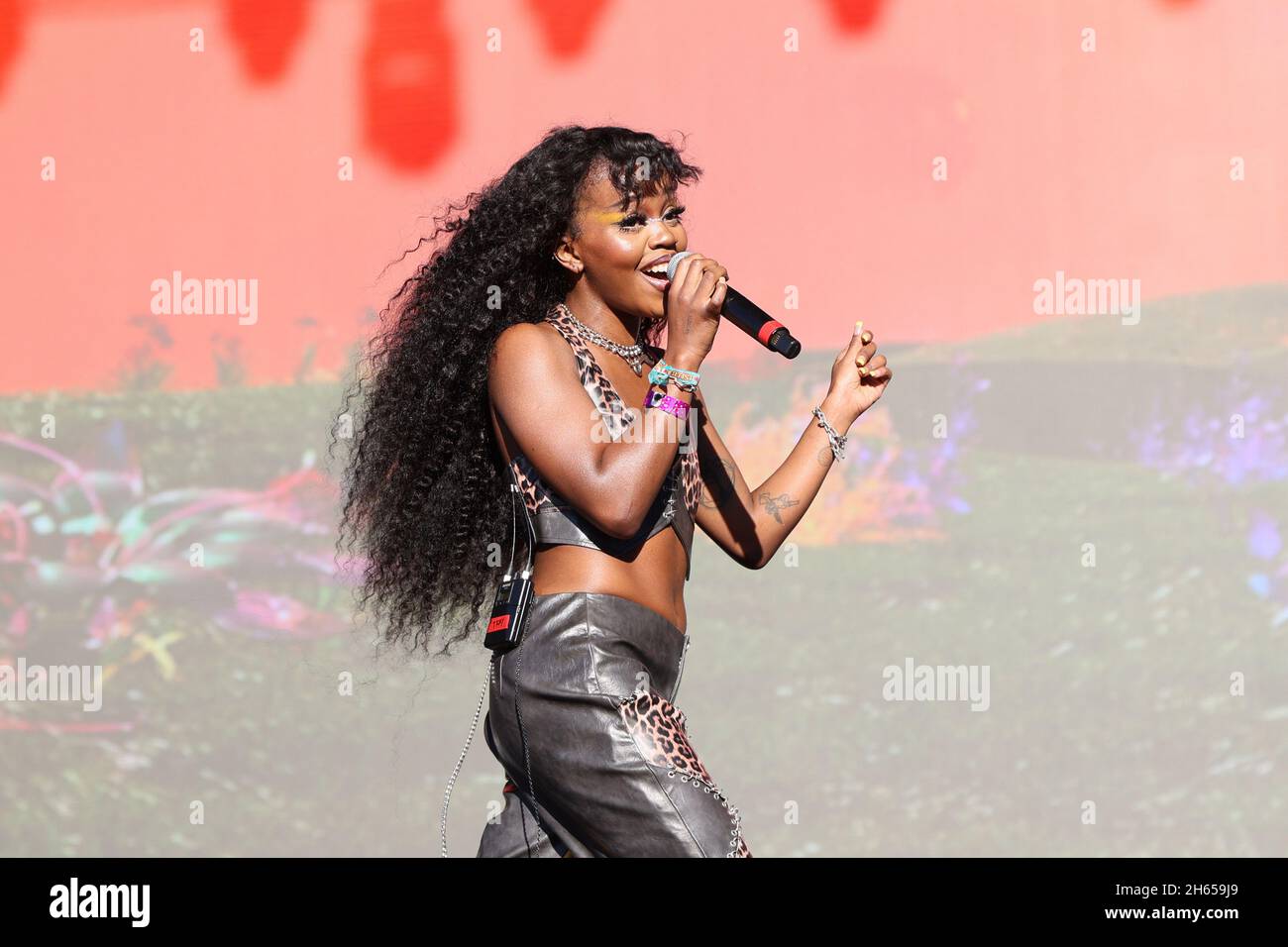 Las Vegas, USA. 13th Nov, 2021. Zimbabwean-born Australian singer ...