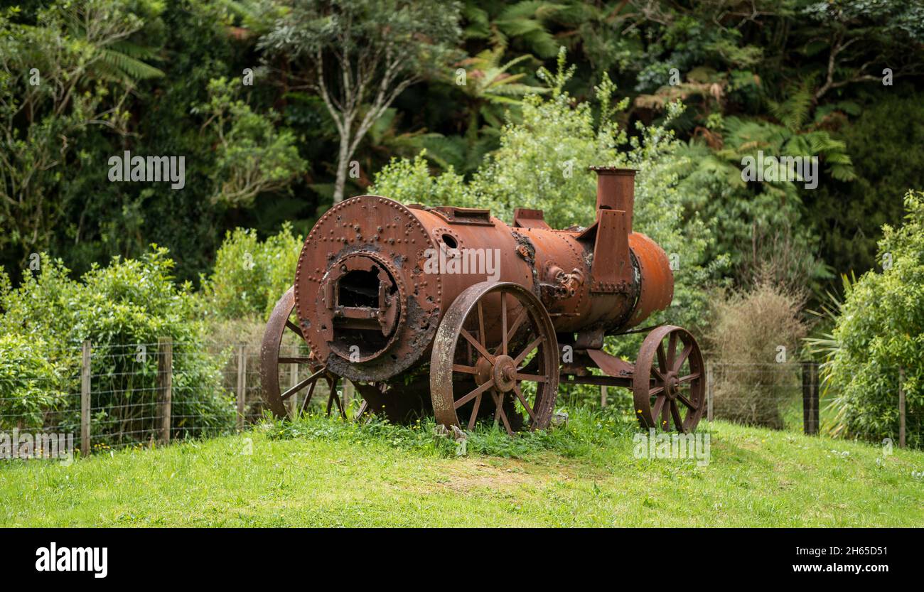 Steam locomotive in new zealand hi-res stock photography and images - Alamy