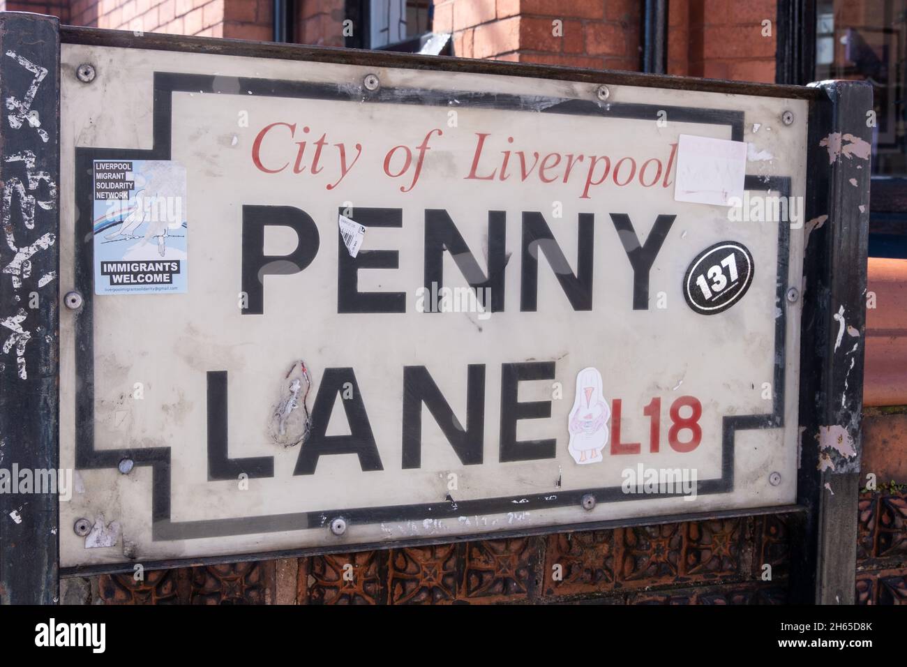 Penny lane road sign hi-res stock photography and images - Alamy