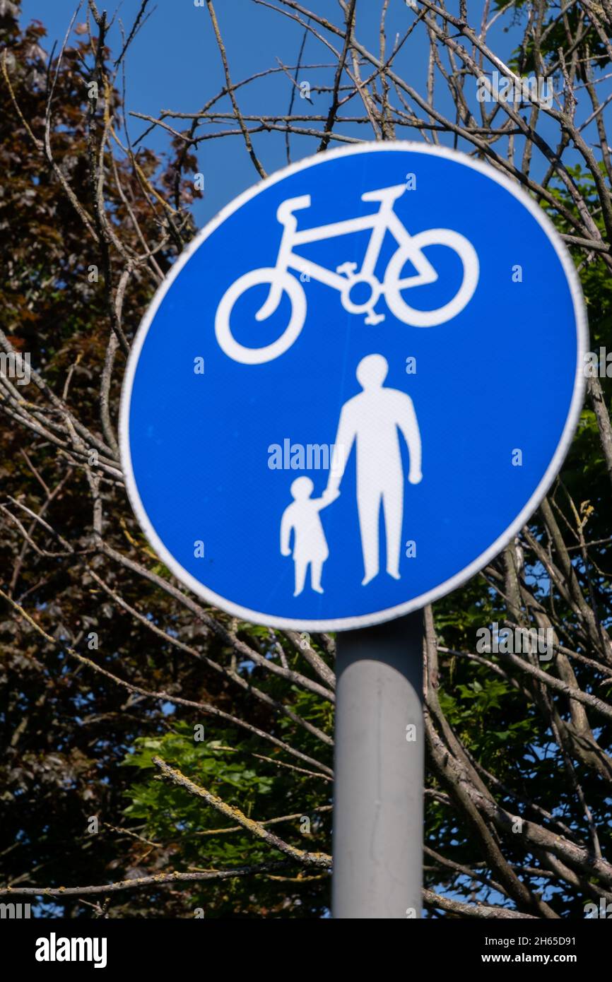 Foot and cycle hi-res stock photography and images - Alamy