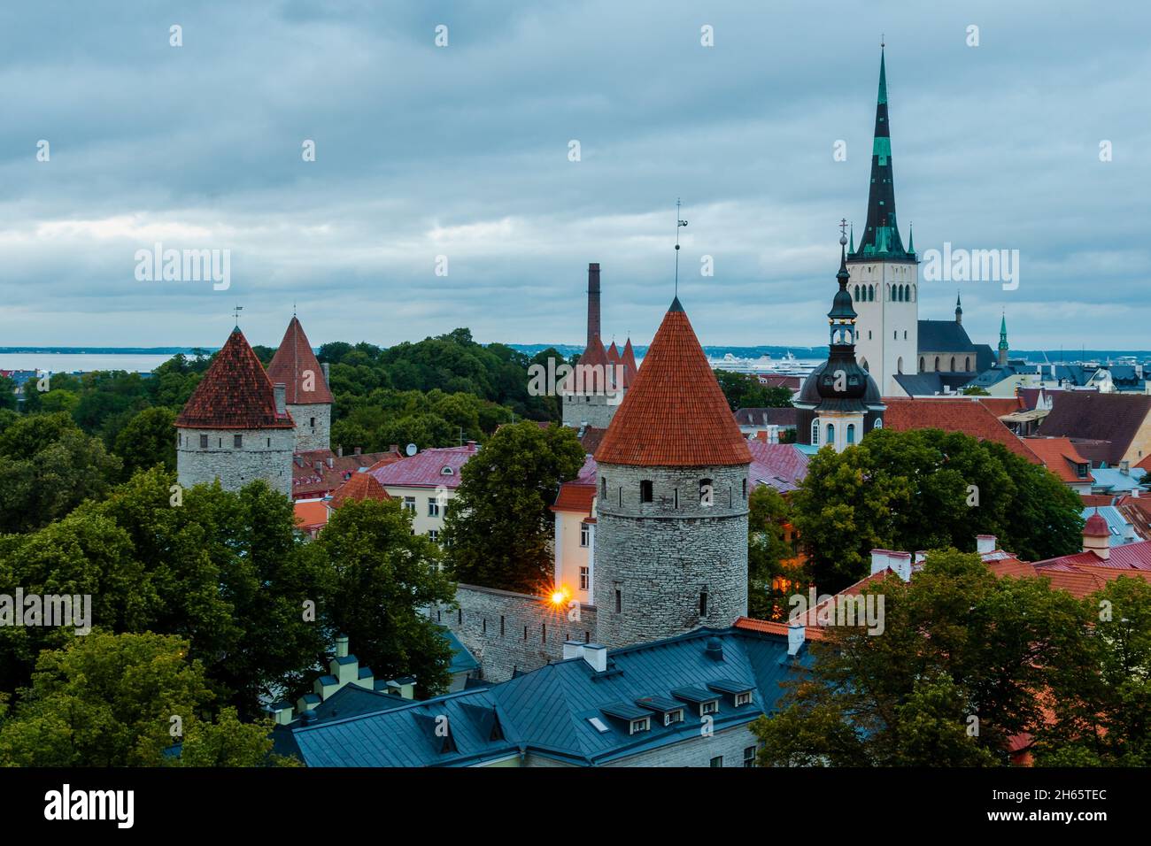 Tallinn estonia europa hi-res stock photography and images - Alamy