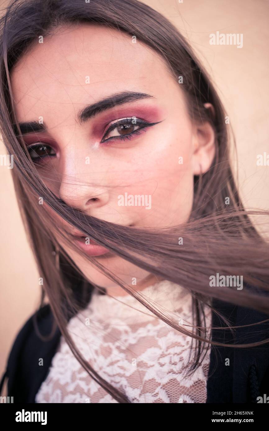 Hispanic model hi-res stock photography and images - Alamy