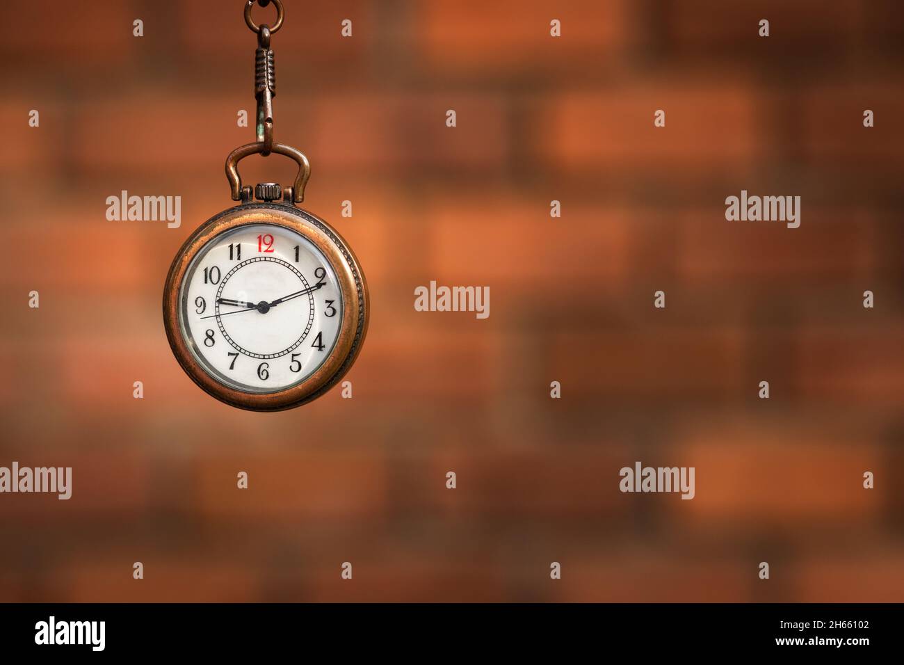 Luxury wall clock hi-res stock photography and images - Alamy