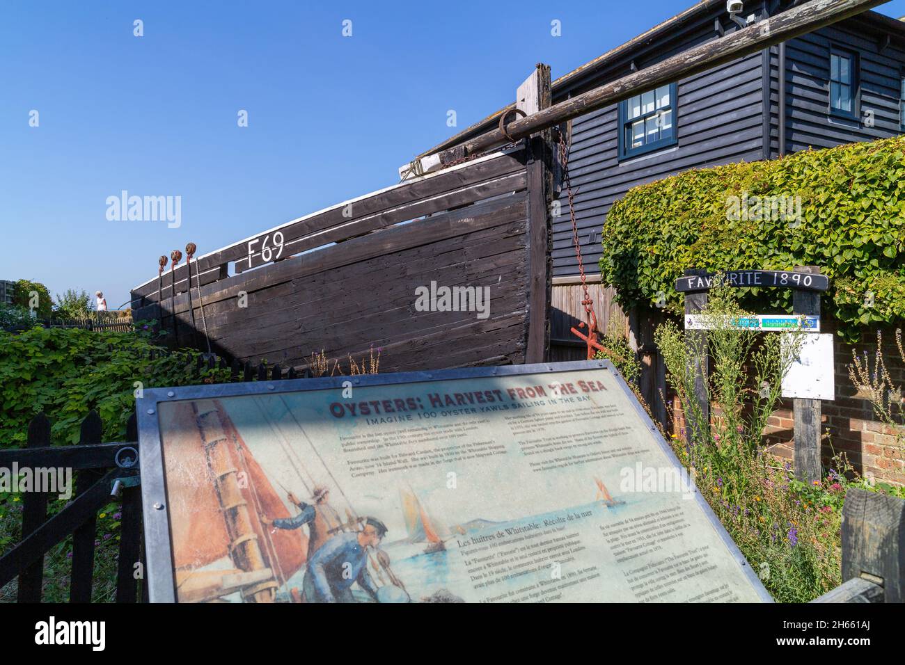 Oyster boat, Whitstable Stock Photo - Alamy
