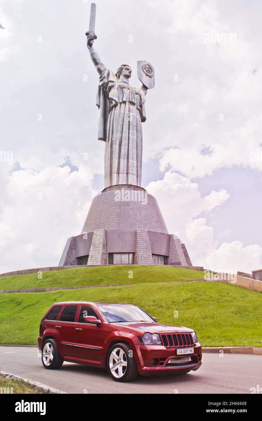 Jeep cherokee road hi-res stock photography and images - Alamy