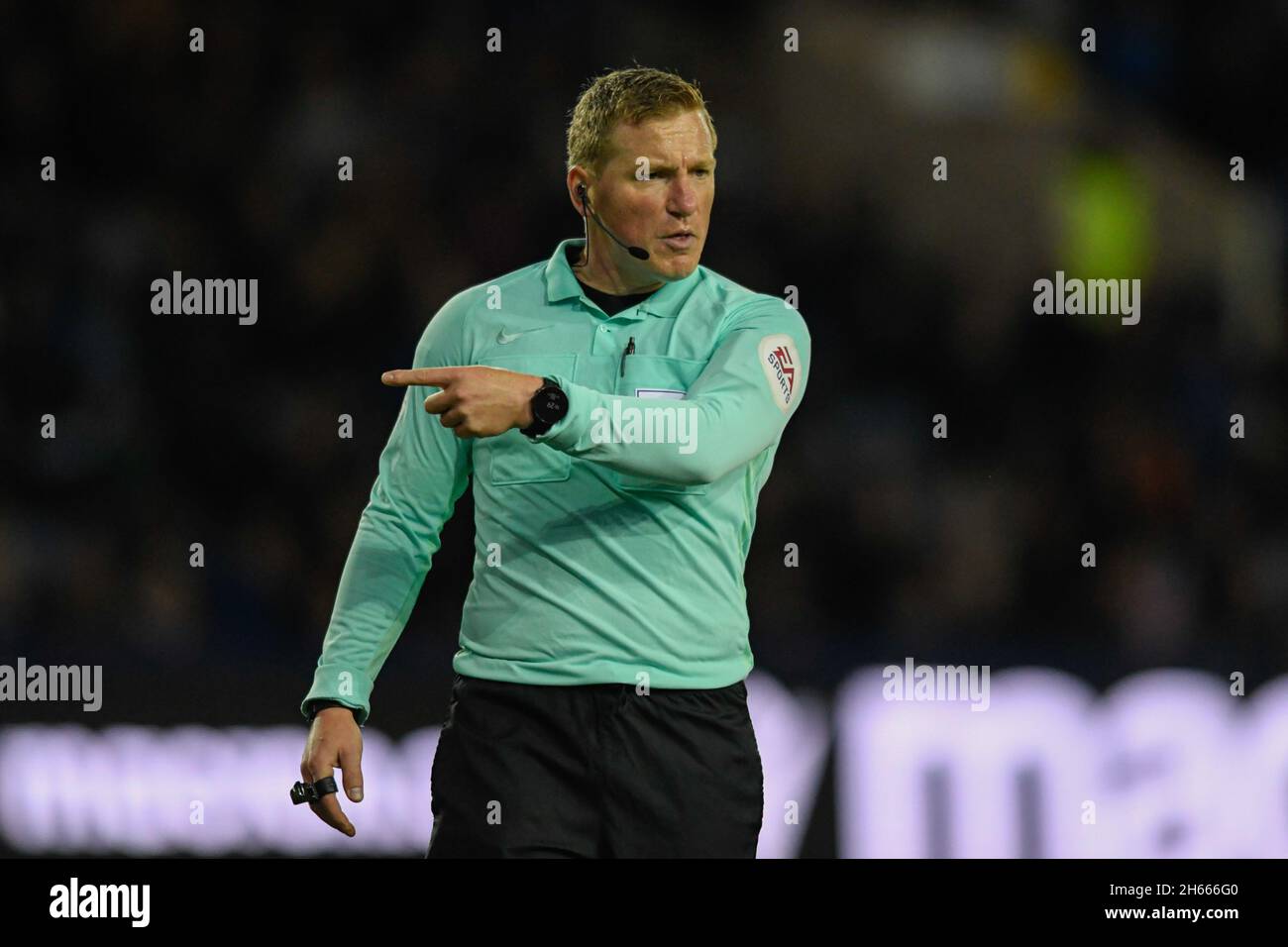 Referee John Busby in action during the game Stock Photo - Alamy