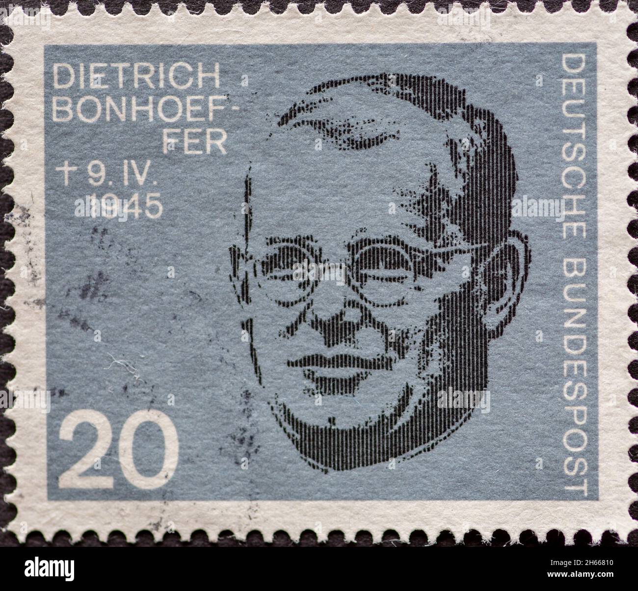 Dietrich bonhoeffer hi-res stock photography and images - Alamy