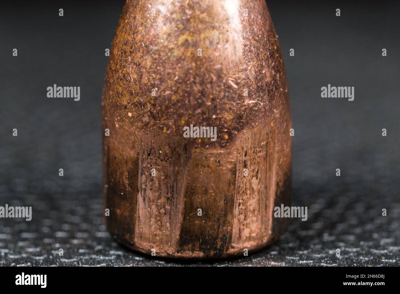 Rifling gun hi-res stock photography and images - Alamy