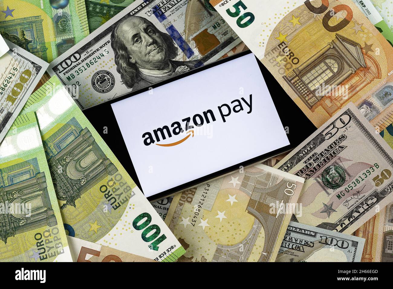 Payments processing hi-res stock photography and images - Alamy