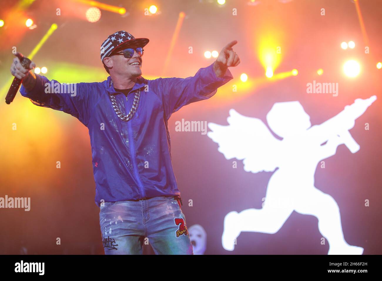 Van winkle aka vanilla ice hi-res stock photography and images - Alamy