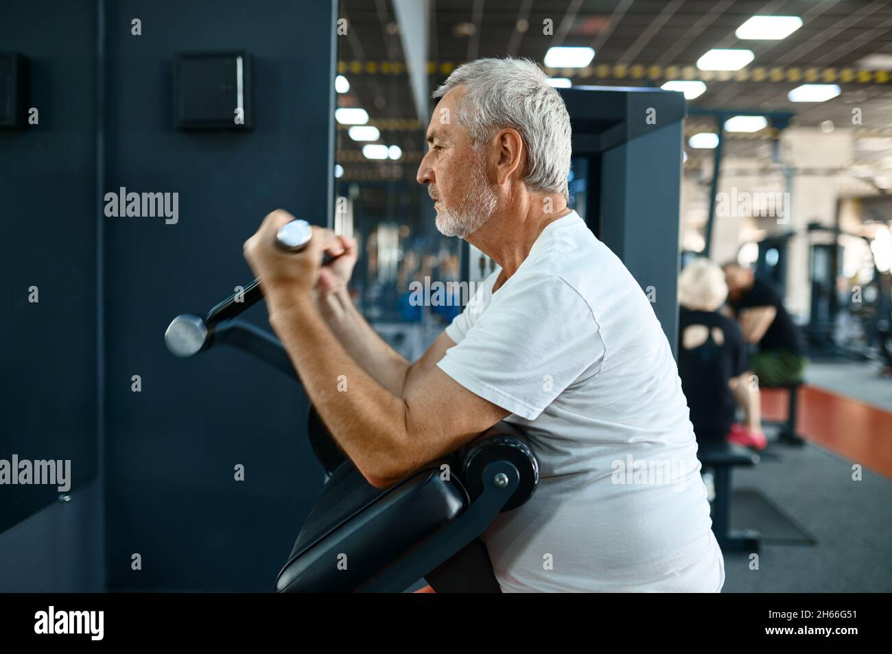 Old exercise machine hi-res stock photography and images - Alamy