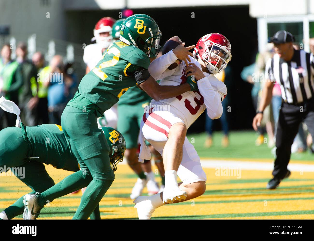Waco, Texas, USA. 13th Nov, 2021. Baylor Bears cornerback Kalon Barnes ...