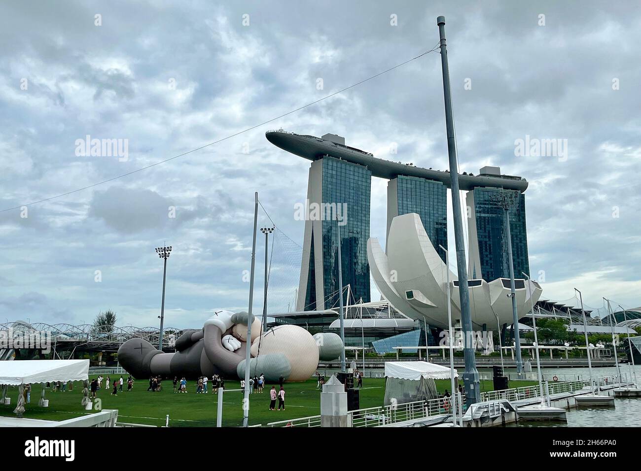 Singapore, Singapore. 13th Nov, 2021. A 42m-long inflatable artwork by ...