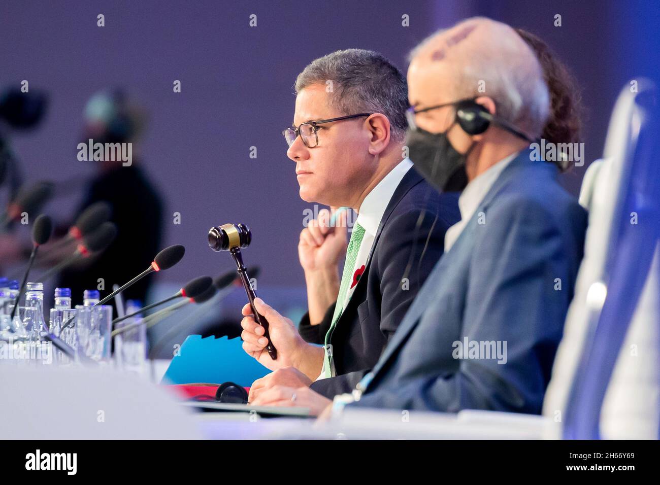 Limiting l hi-res stock photography and images - Alamy