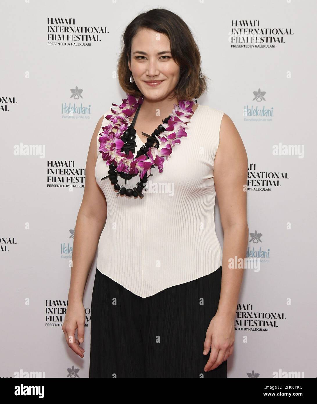 Los Angeles, USA. 12th Nov, 2021. Susan Stanton at the 41st Hawai'i ...