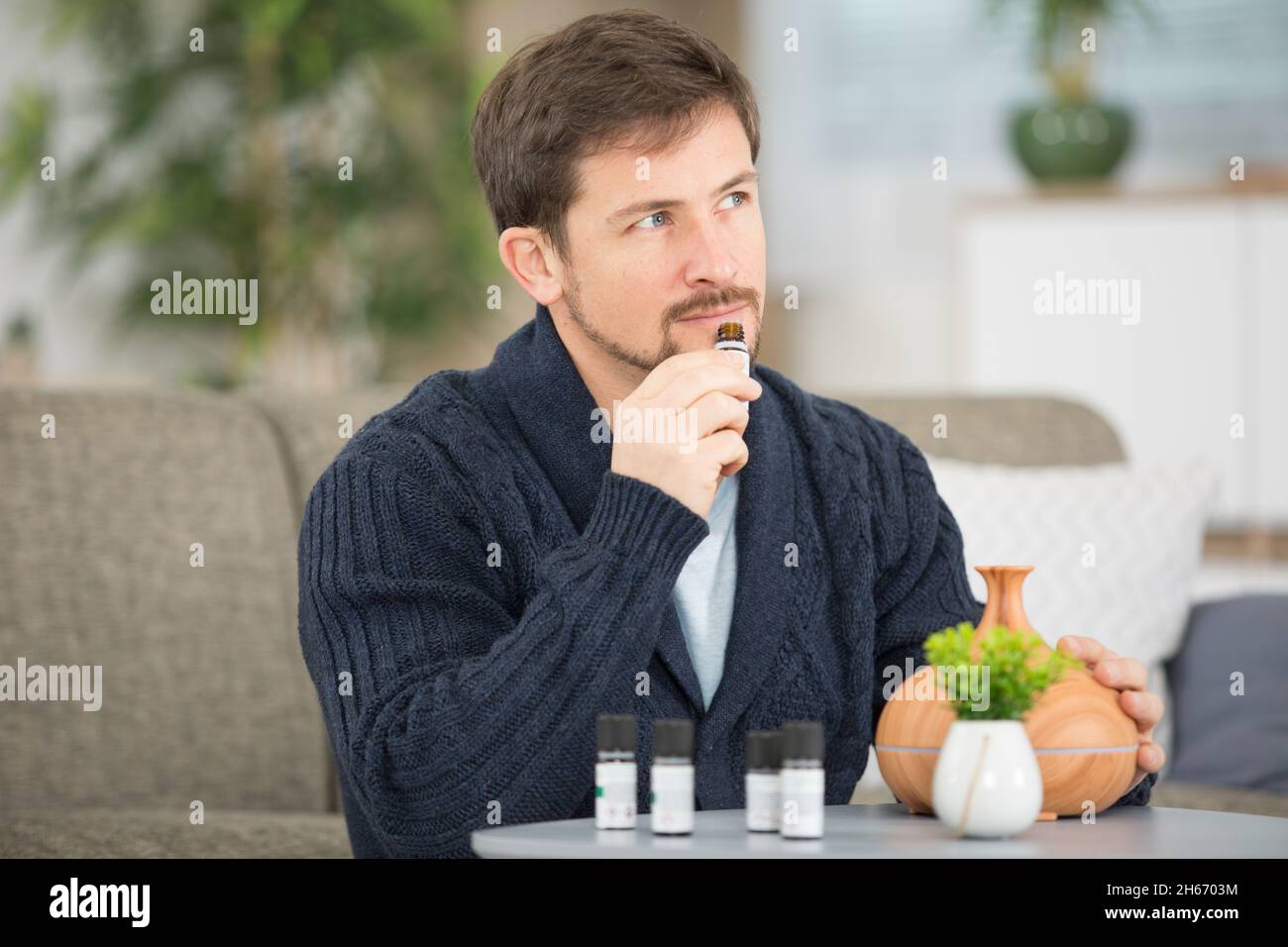 Temperature and smell hi-res stock photography and images - Alamy